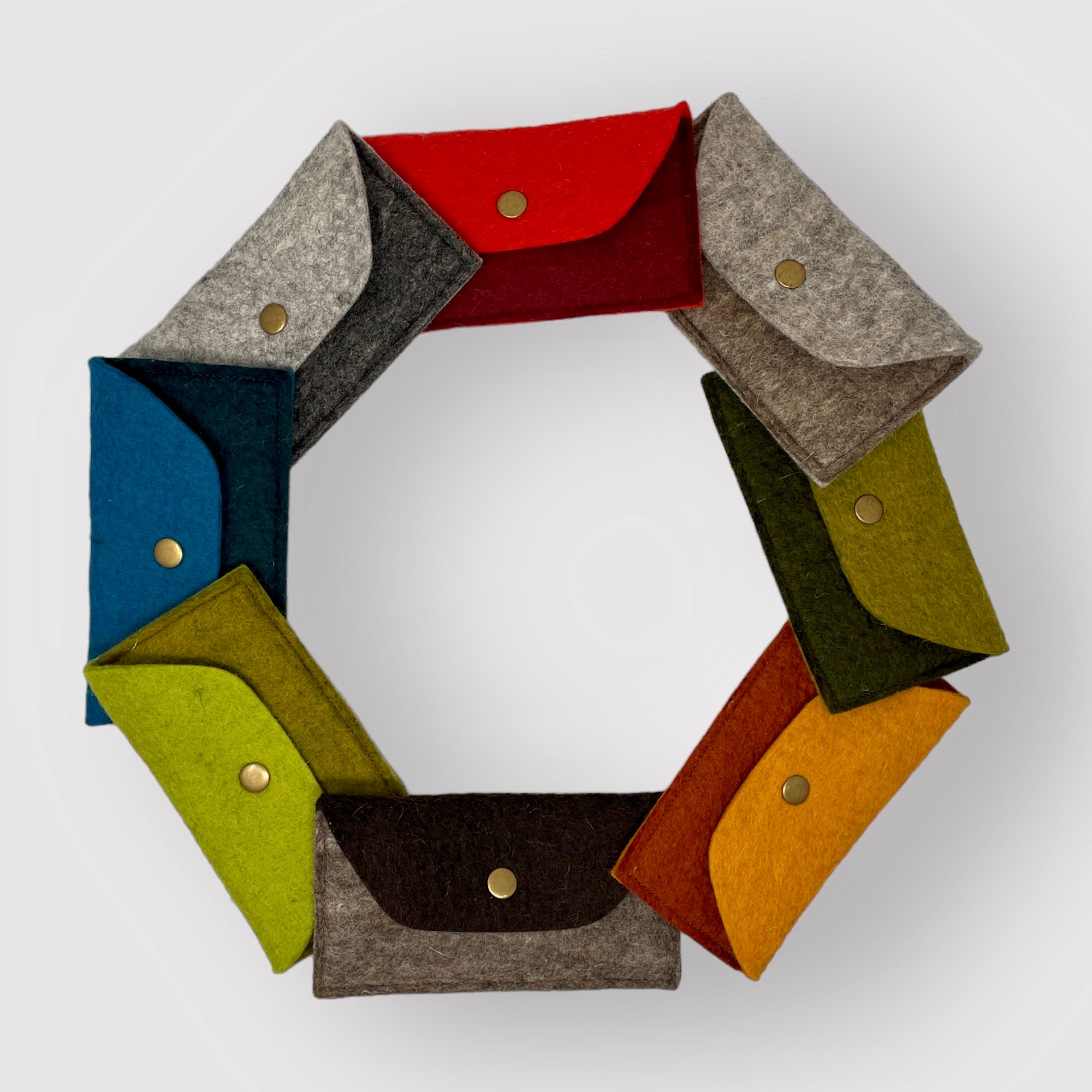 Fibres of Life Snap-and-Go Mini Organizer Pouch | Leading Men Fiber Arts